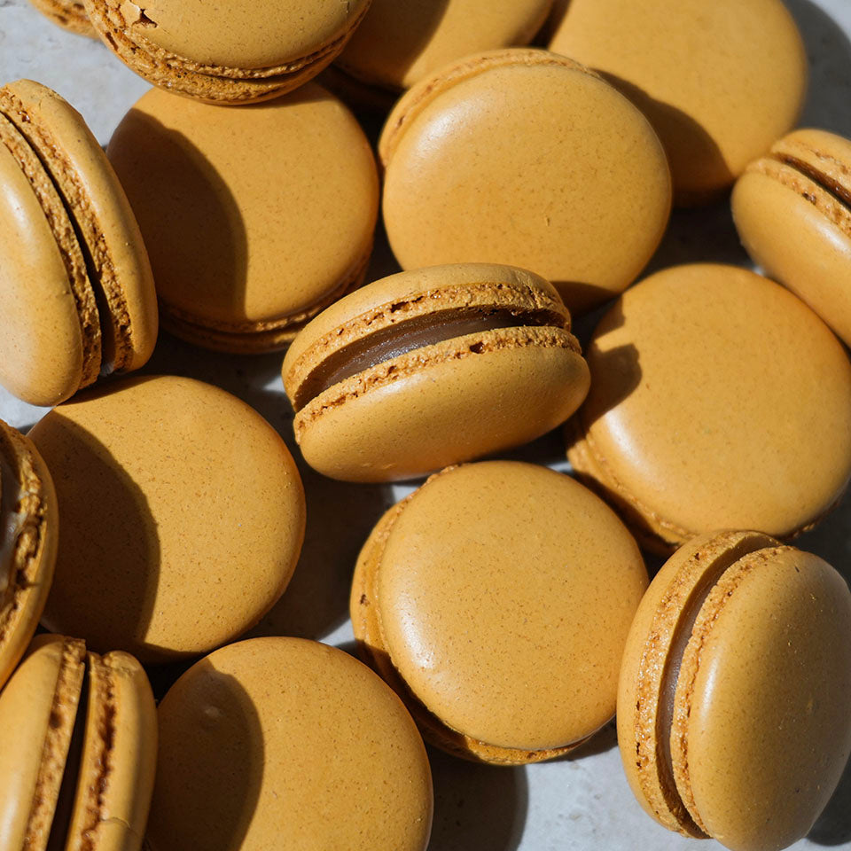 Vanilla Macaron – Jess Lemon